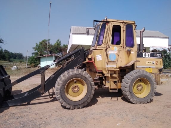 CATERPILLAR รุ่น IT12F หรือ 920F เครื่องเดิมๆเทอร์โบ 4สูบ เร็ว แรง ...