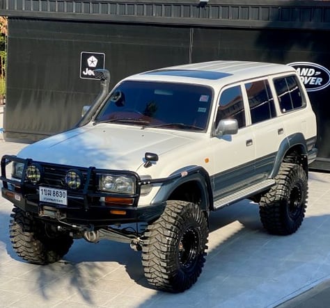 TOYOTA LAND CRUISER VX80 - Truck2Hand.com