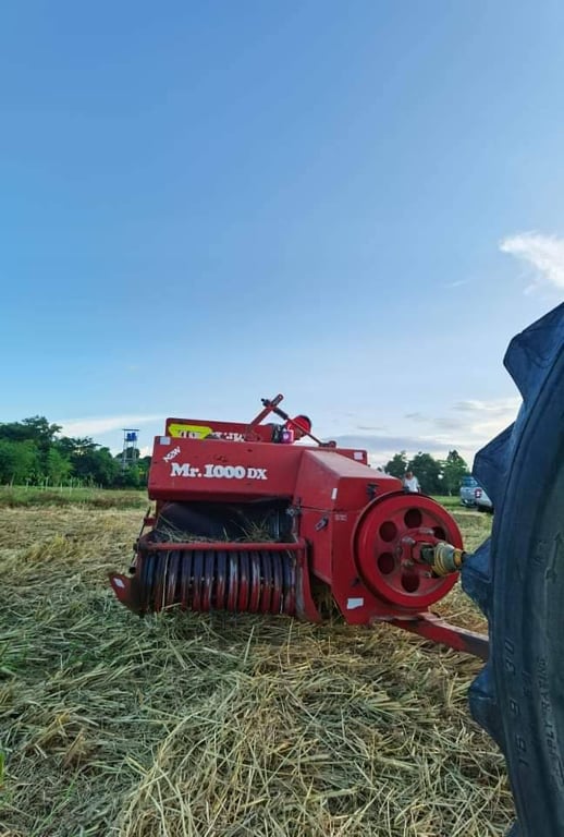 เครื่องอัดฟาง STAR Mr.1000 - Truck2Hand.com