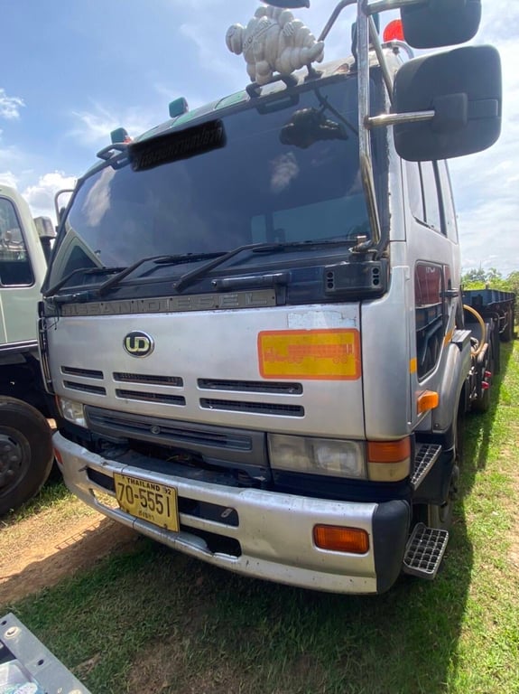 Nissan ud290 - Truck2Hand.com