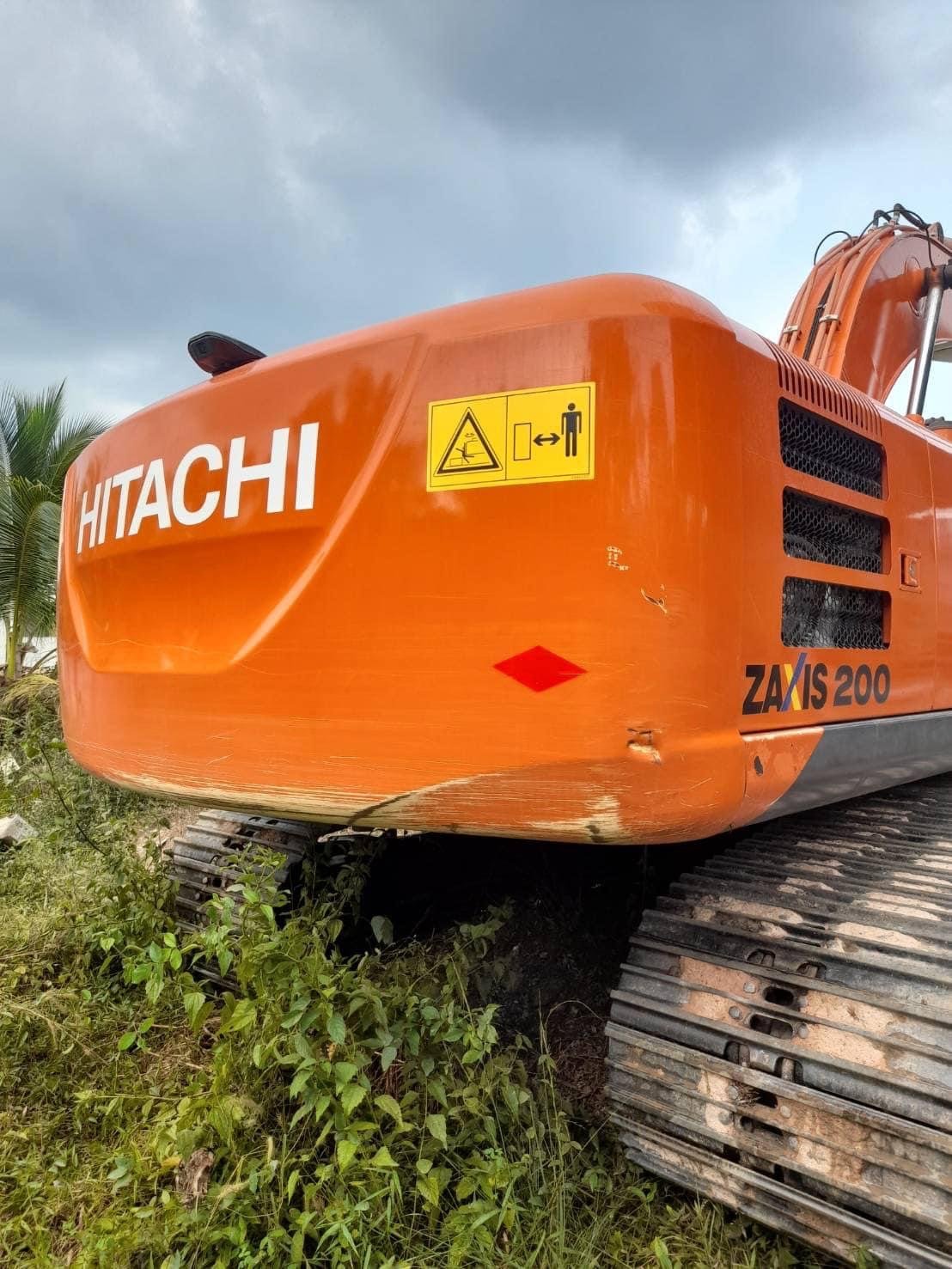 Hitachi Zx200-5g งาน 4xxx ชั่วโมง เดิมๆ เต็ - Truck2Hand.com