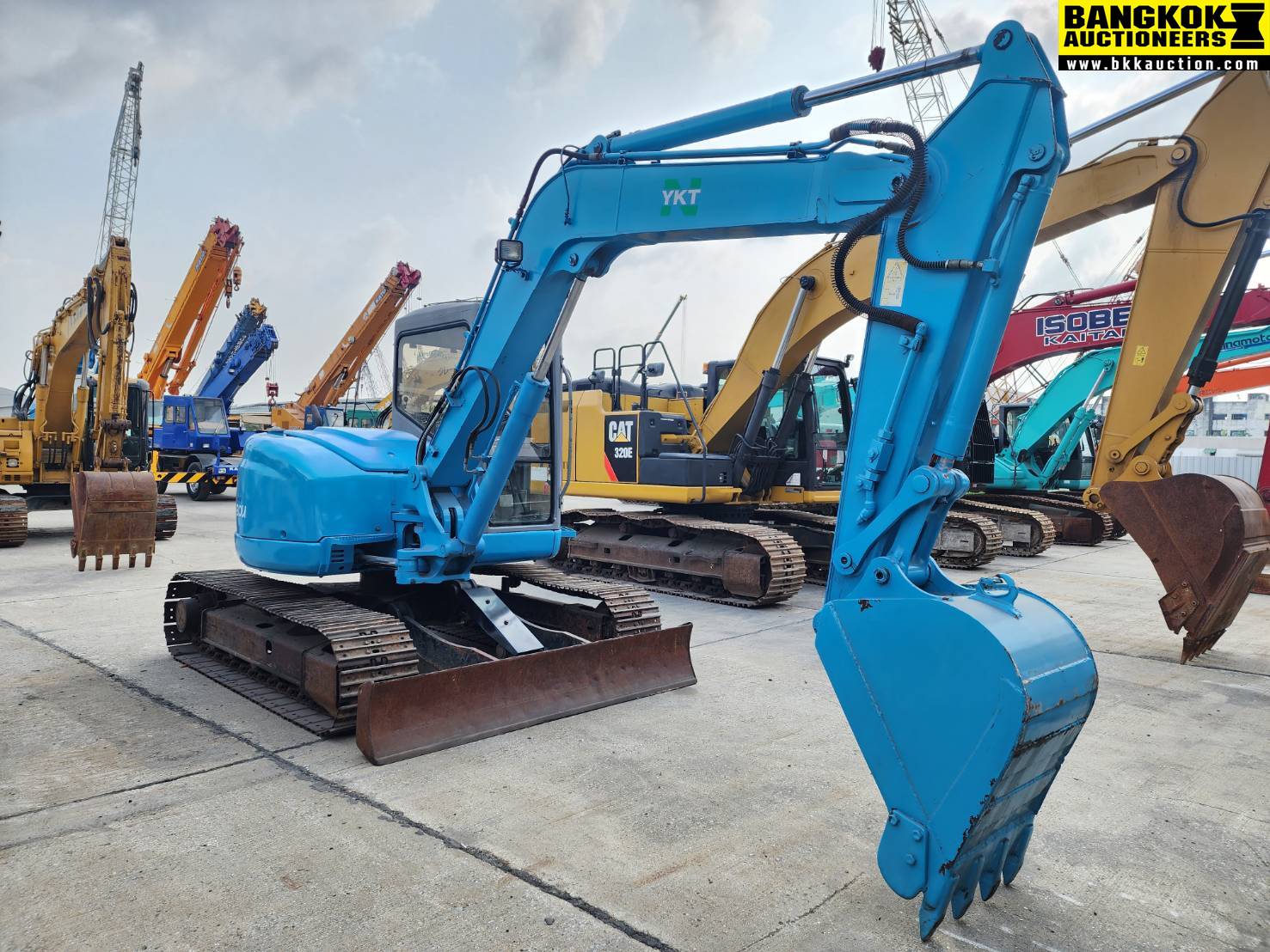 รถแบคโฮ รถขุด HITACHI EX80 นำเข้าจากญี่ปุ่น - Truck2Hand.com