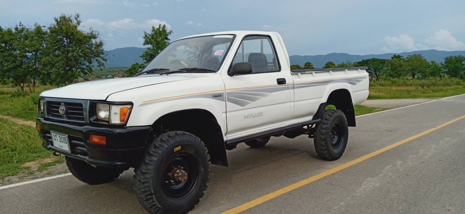 TOYOTA LN106 4WD - Truck2Hand.com