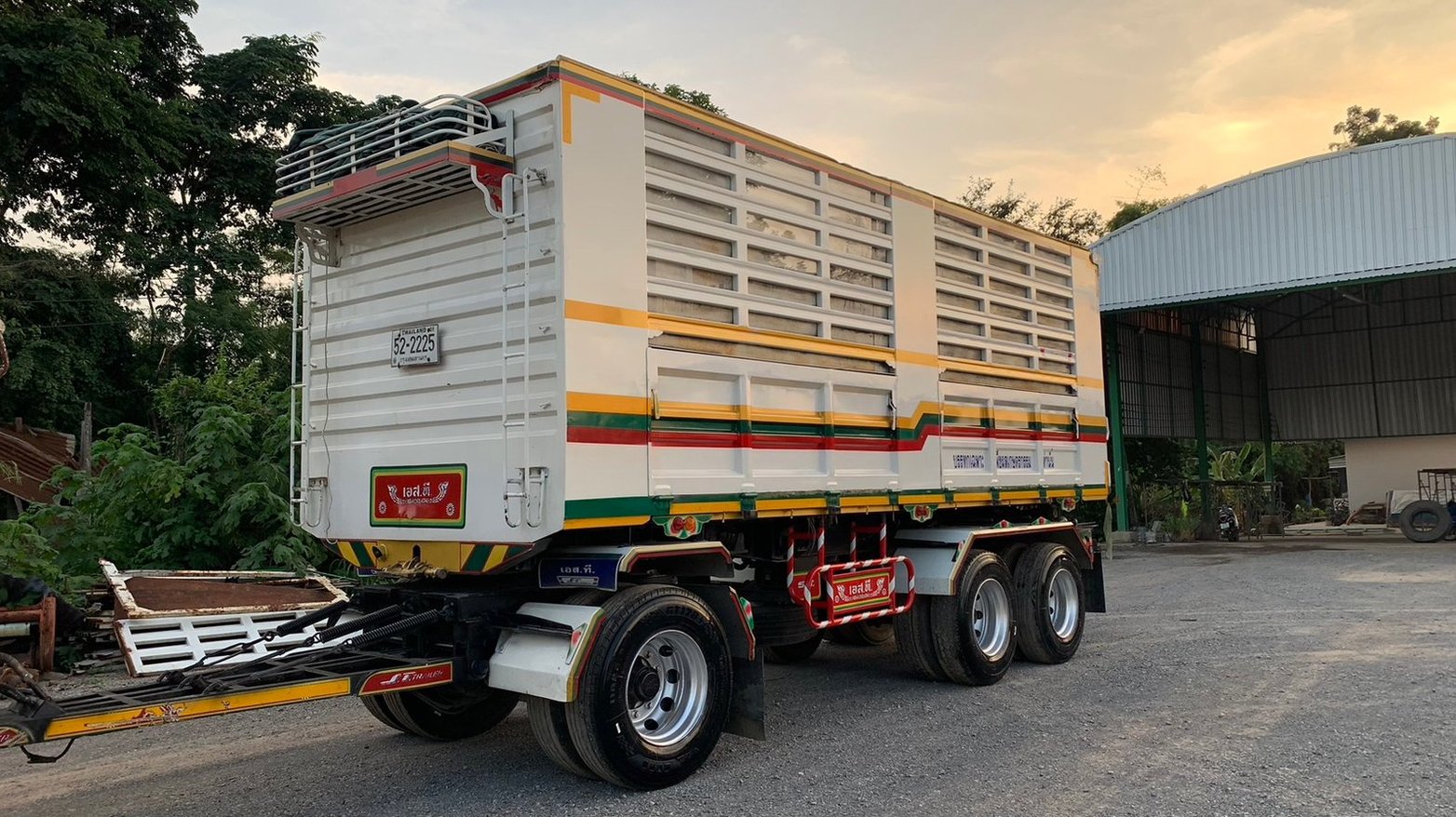 ฮีโน่ FMP 380 แรง ปี 60 กระบะดั้มเกษตร ไมล์ - Truck2Hand.com