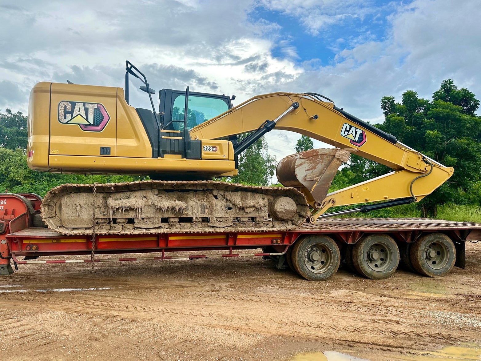 ขายค่ะ CAT 323 GC สภาพนางฟ้าค่ะ - Truck2Hand.com