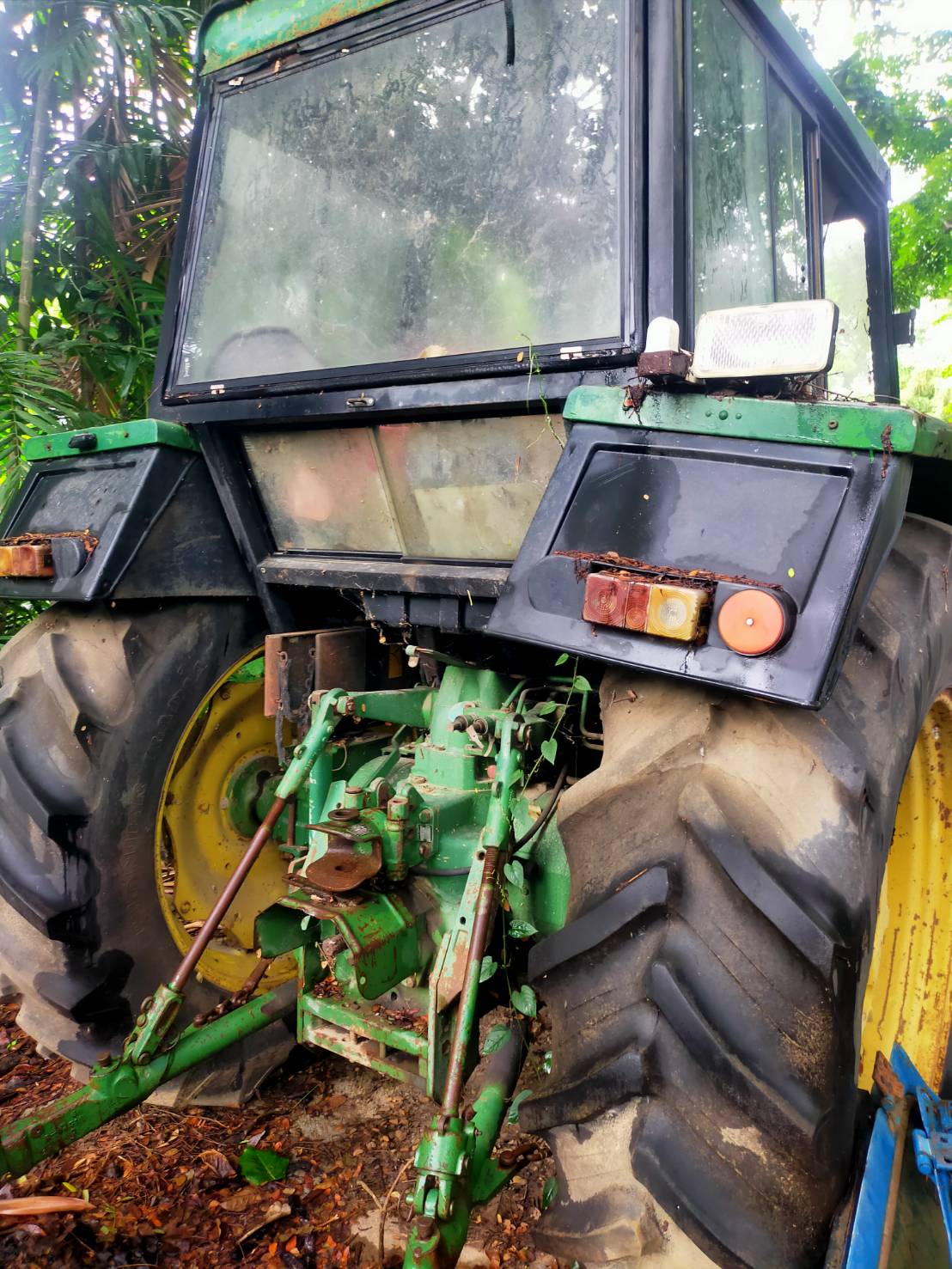 ขายรถไถจอนเดียร์3030ls ขับเคลื่อน4ล้อ - Truck2Hand.com