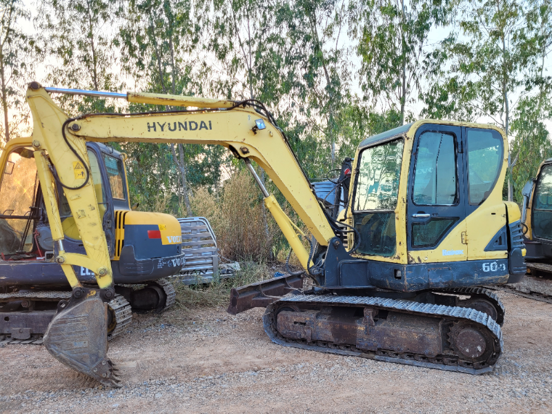 รถแบคโฮ HYUNDAI R60-9 รถแบคโฮเก่านอก พร้อมใ - Truck2Hand.com