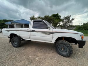 ขาย toyota LN 106 แท้ๆเดิมๆเครื่อง 3l รถสวย - Truck2Hand.com