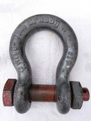 สเก็น CROSBY WLL 8 1/2 T BOLT TYPE SHACKLE - Truck2Hand.com