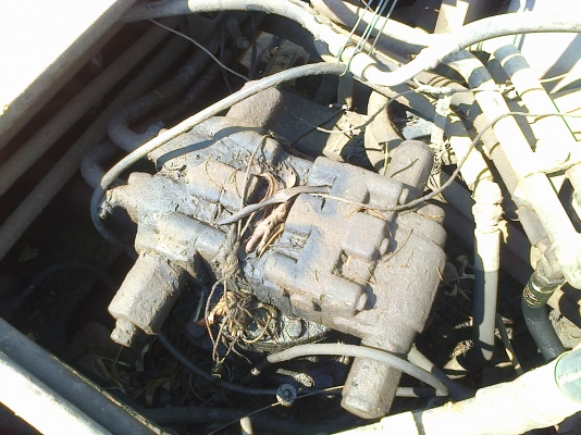 HITACHI UH06-5 ช่วงล่างใหญ่เทียบเท่า PC 150 - Truck2Hand.com