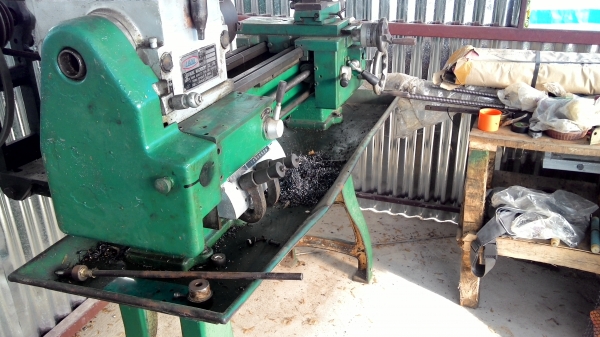 ขายเครื่องกลึง3.5ฟุต LAM LANTAINE 350B - Truck2Hand.com