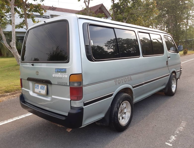 ขายรถตู้หลังคาเตี้ย Toyota Hiace ปี 96 - Truck2Hand.com