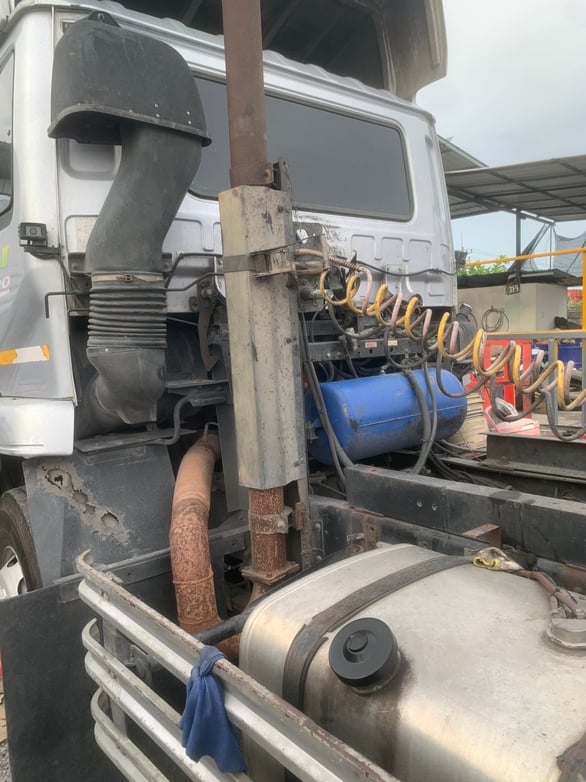 Nissan UD 340 - Truck2Hand.com