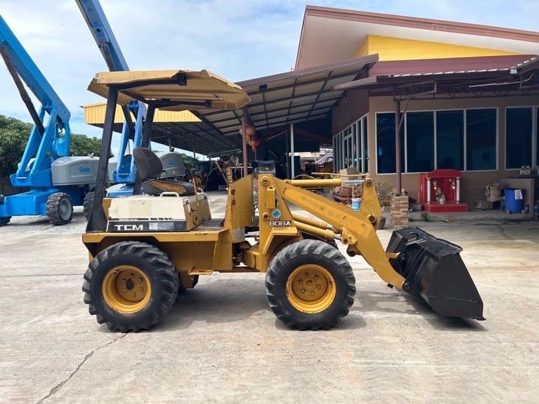 รถตักล้อยาง TCM 808A-2 บุ้งกี๋ 0.3 คิว รถเก - Truck2Hand.com