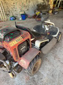 ตลาดซื้อขาย เครื่องจักรเกษตร รถตัดหญ้า มือสอง - Truck2Hand.com