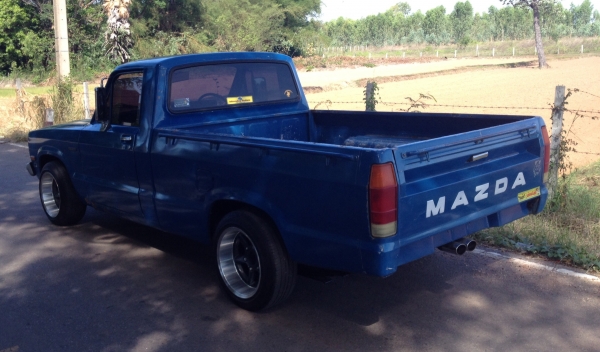 Mazda B1600 American style - Truck2Hand.com