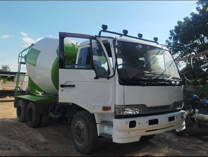 รถโม่7คิวNissan UD290แรงUD430M - Truck2Hand.com