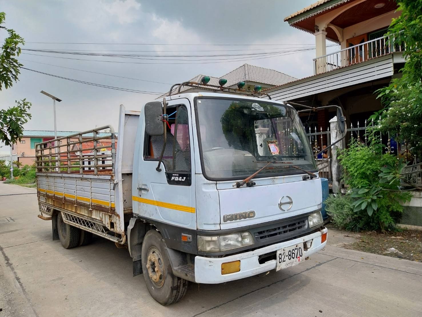 ขาย Hino FB เครื่อง 145 แรง ช่วงสั้น รถห้าง - Truck2Hand.com