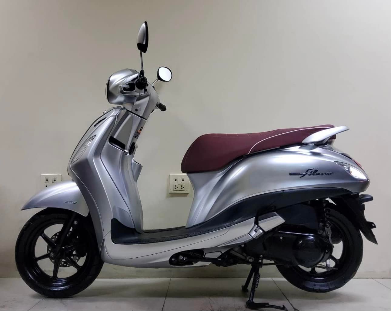 Yamaha Grand Filano Hybrid ABS remote keyle - Truck2Hand.com