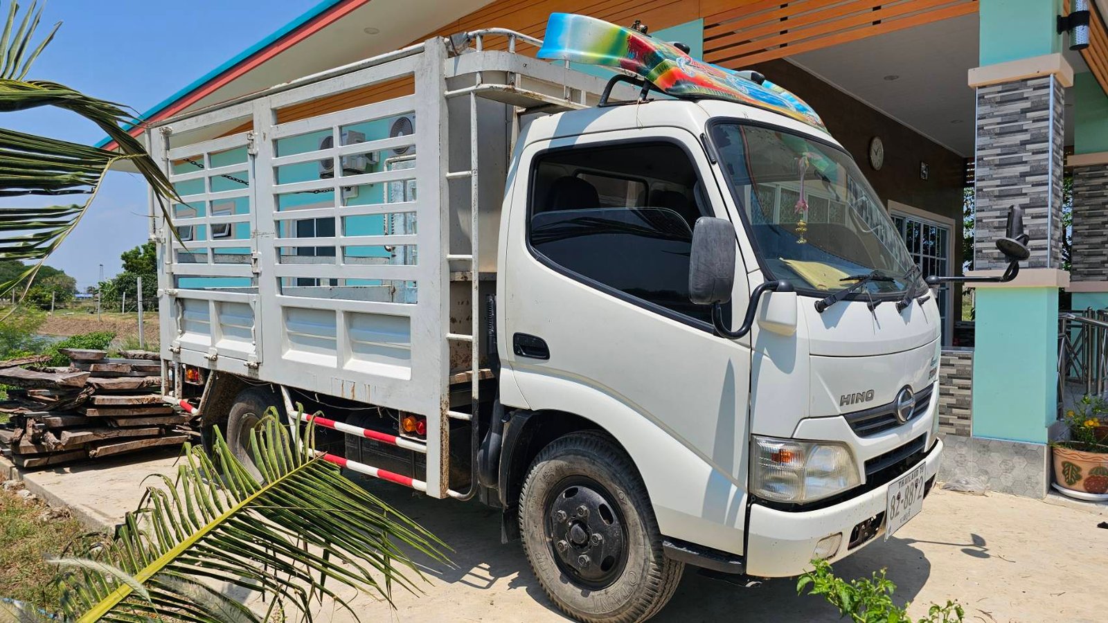 26 4 67.ขายรถ 6 ล้อ hino 150 แรง - Truck2Hand.com