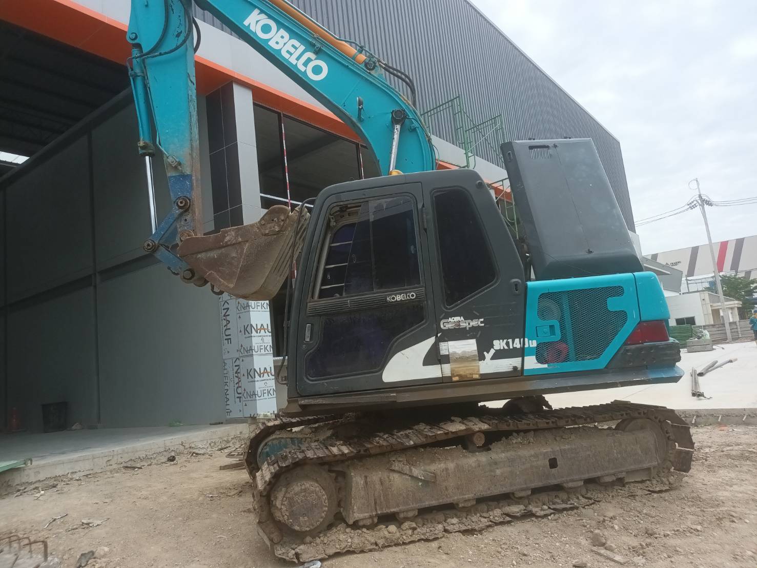 ตลาดซื้อขาย เครื่องจักร รถแบคโฮ รถขุด KOBELCO (โคเบลโก) SK120-3 ...