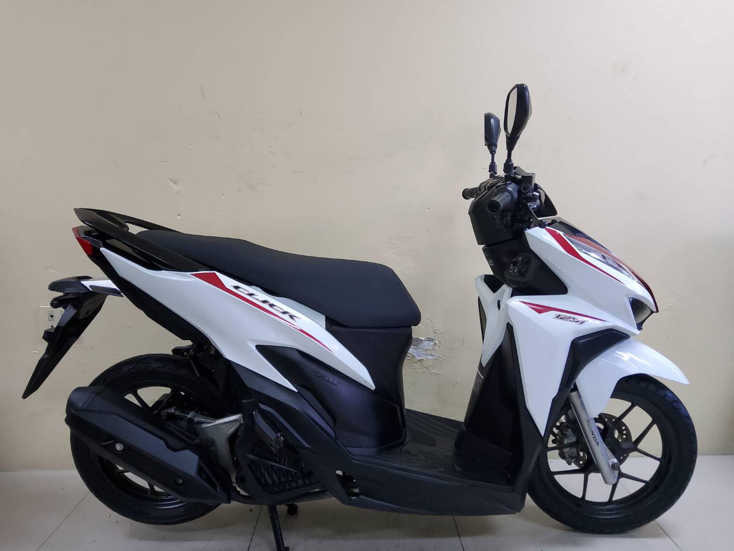 All NEW Honda Click LED idlingstop combibra - Truck2Hand.com