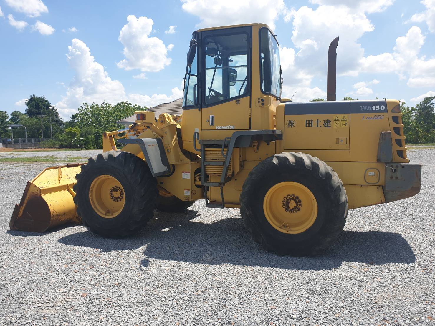 ตลาดซื้อขาย เครื่องจักร รถตัก ล้อยาง/ตีนตะขาบ KOMATSU (โคมัทสึ) นครปฐม ...